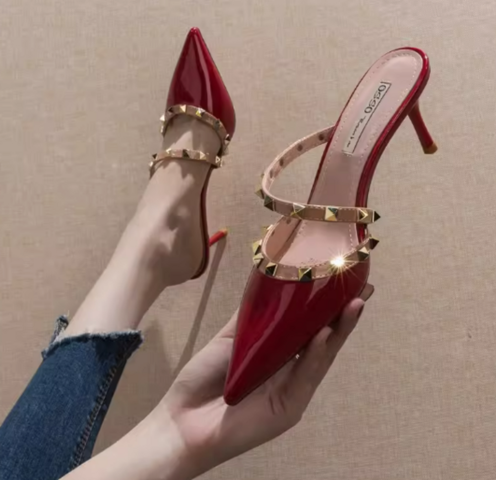 イエベ服 スタッズ付き ストラップパンプス（イエベ春向け・イエベ秋向け） シューズサンダルイエベファッション専門通販 Iebel