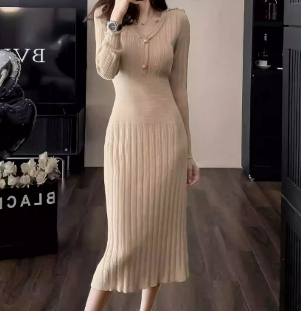 イエベ服 Vネックプリーツニットワンピース（イエベ春向け・イエベ秋向け） ニットワンピースイエベファッション専門通販 Iebel